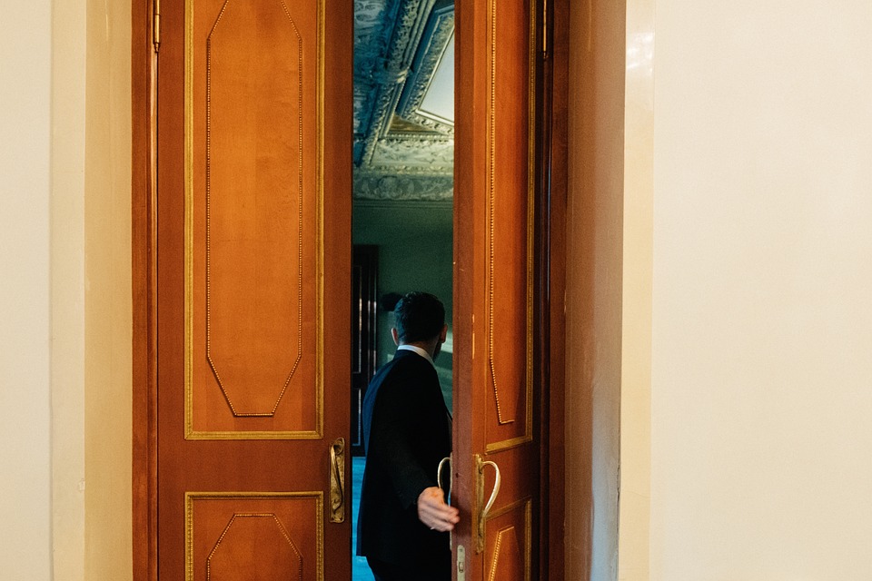 Use The Front Door. – Sonsofthesea.org